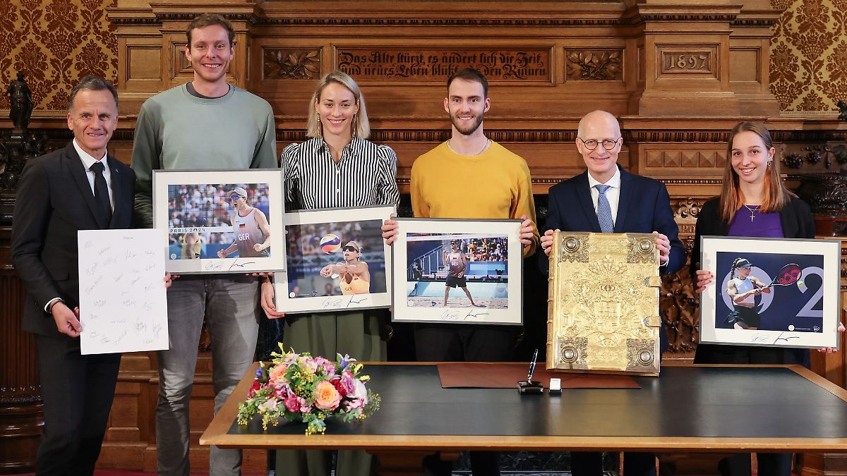 Hamburg & Schleswig-Holstein: Beachvolleyballer Ehlers/Wickler in Hamburg geehrt - n-tv.de