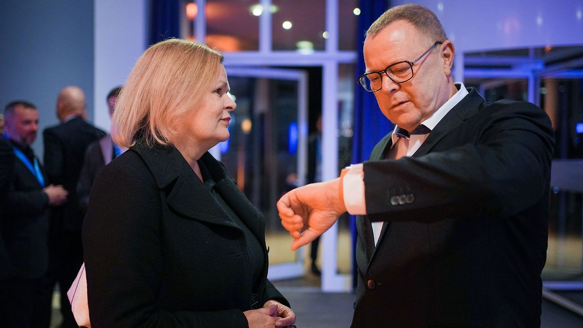 Berlin & Brandenburg: Brandenburgs Minister: CDU und SPD bei Migration ...