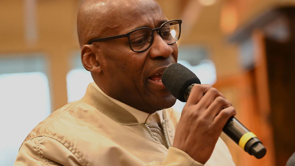 Berlin & Brandenburg: Kultursenator Chialo eröffnet das Jahr der Stimme ...