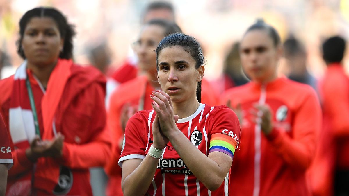 Baden-Württemberg: Freiburgs Rekordspielerin Kayikci beendet Karriere ...