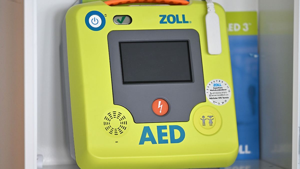 Thüringen: 191 kleine Gemeinden haben neue Defibrillatoren - n-tv.de
