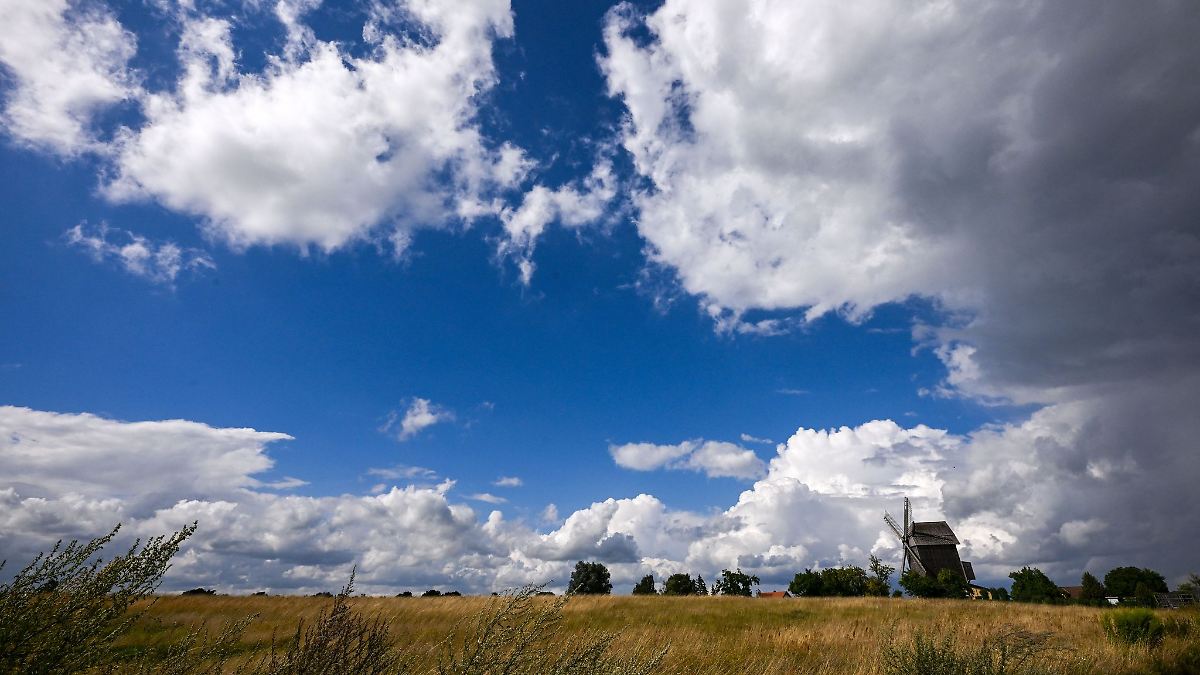 Berlin & Brandenburg: Wechselhaftes und warmes Wetter in Berlin und ...