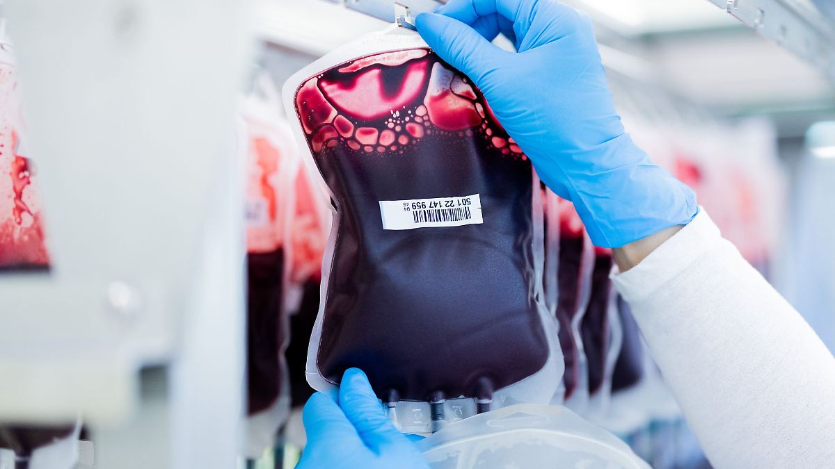 Nordrhein-Westfalen: Weniger Erstspender - Nächster Engpass bei Blutspenden droht - n-tv.de