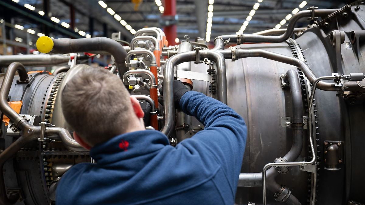 Bayern: MTU erhöht Prognose - n-tv.de