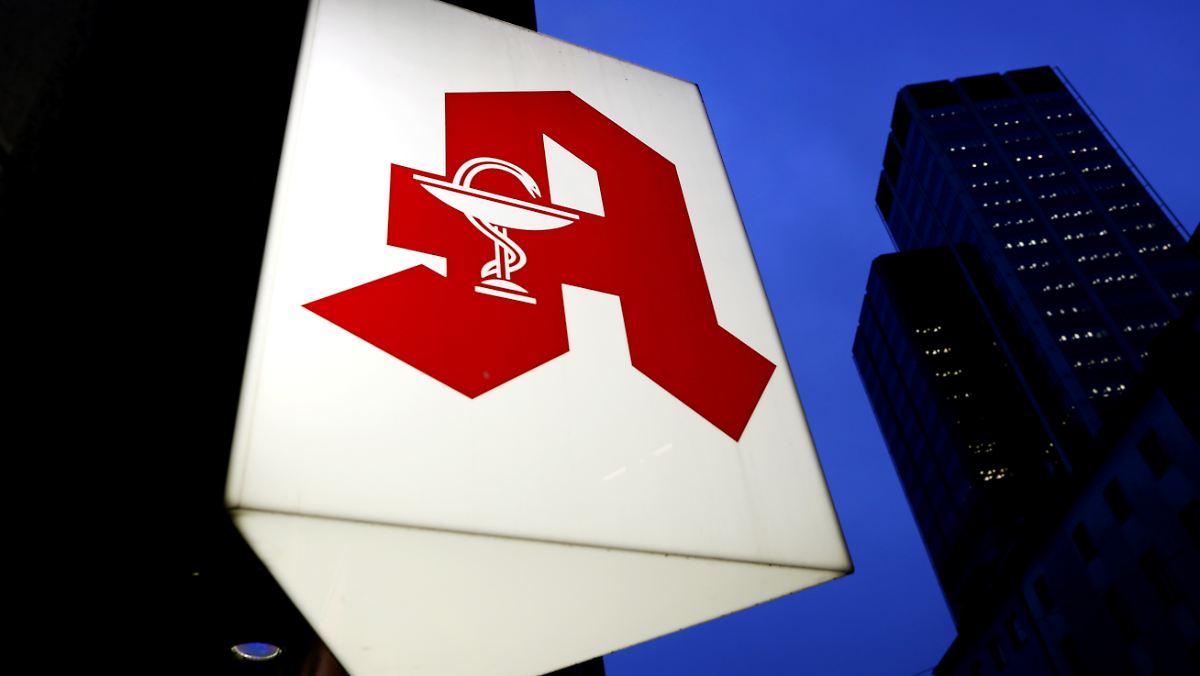 900.000 Euro durch Scheinrechnungen: Apotheker zockt Krankenkasse ab ...