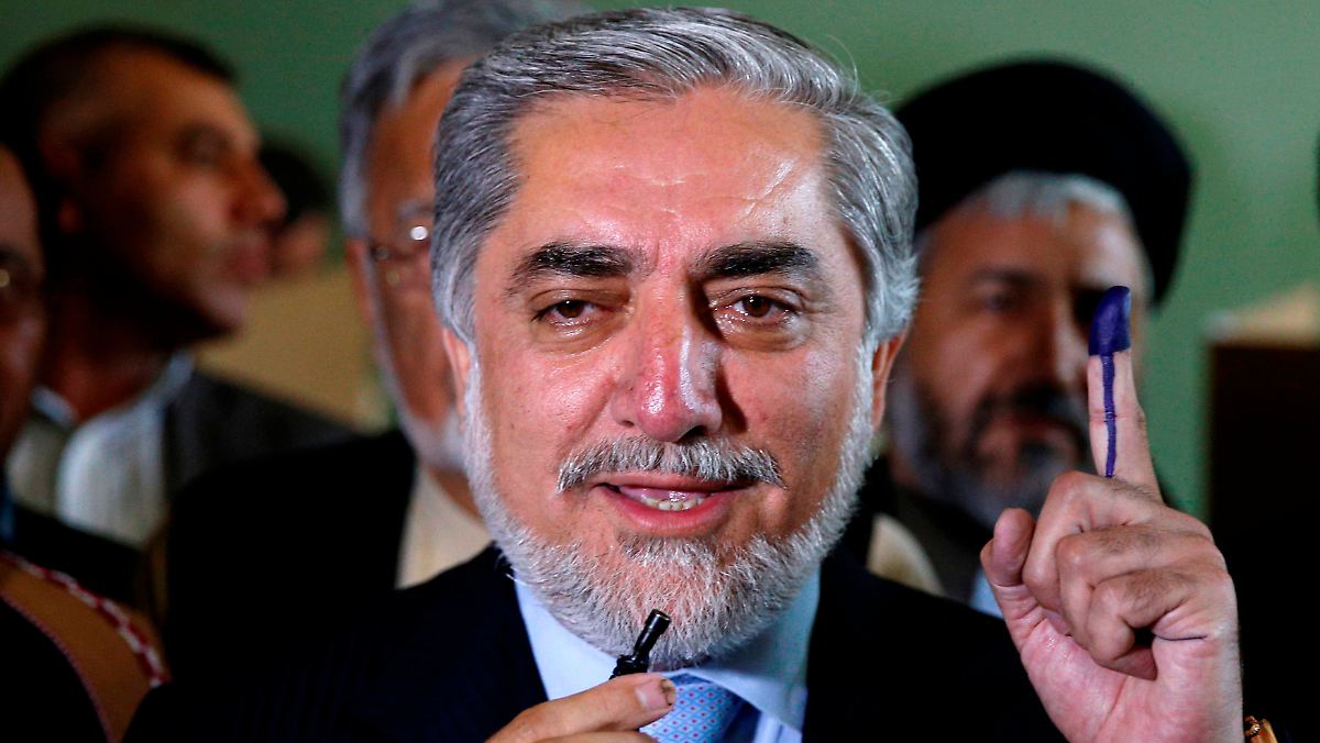 Regierungskrise in Afghanistan: Kandidat spricht von Wahlbetrug - n-tv.de