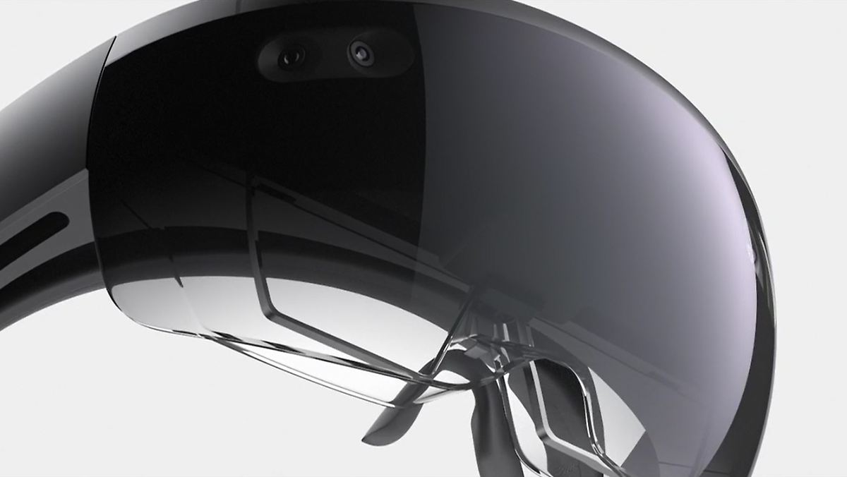 Microsoft zeigt auf der Build-Konferenz die AR-Brille HoloLens und ...