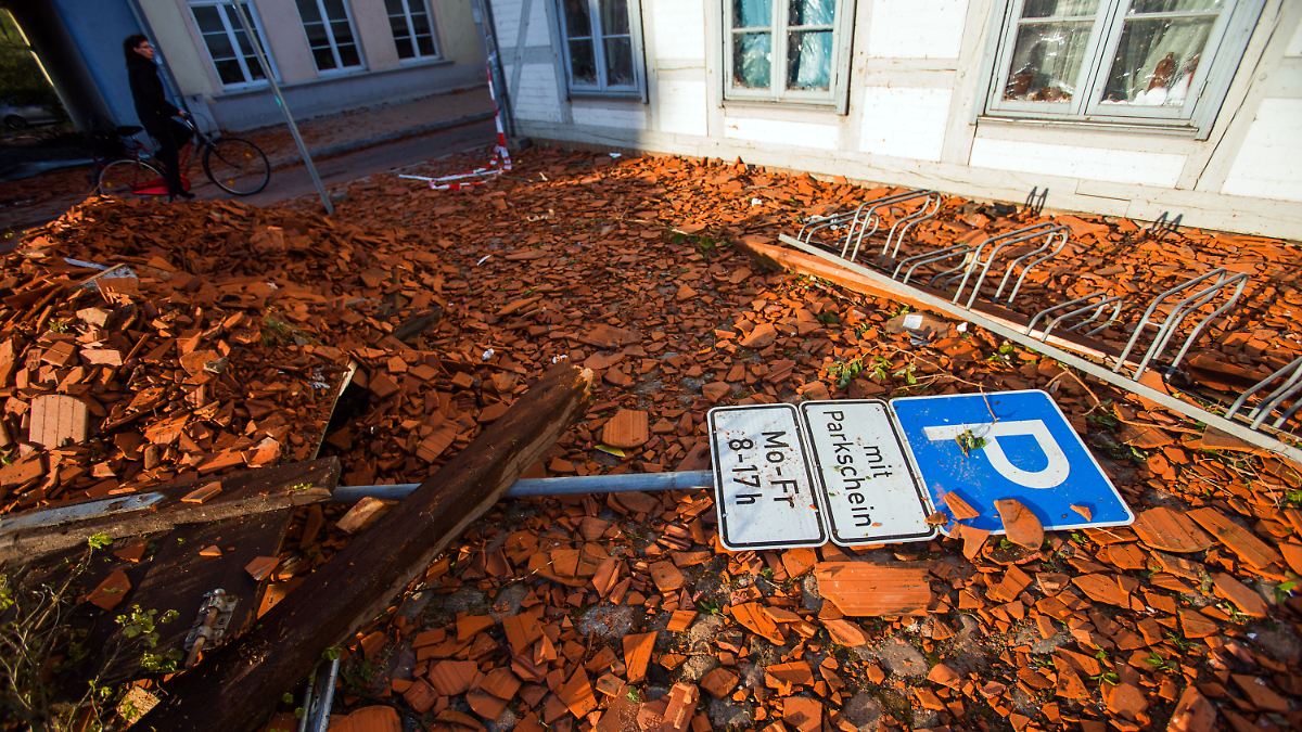 Unwetter über Norddeutschland: Tornado legt Bützow in Trümmer - n-tv.de