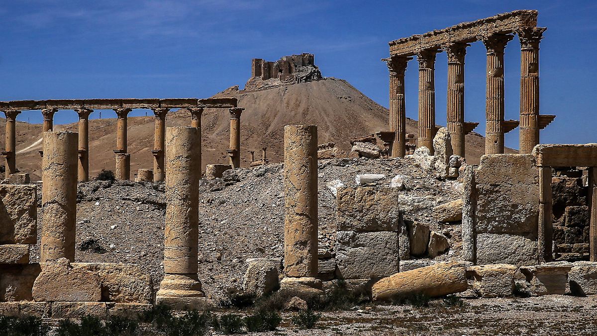 Dirk Emmerich berichtet aus Palmyra: Spezialisten finden "perfide ...