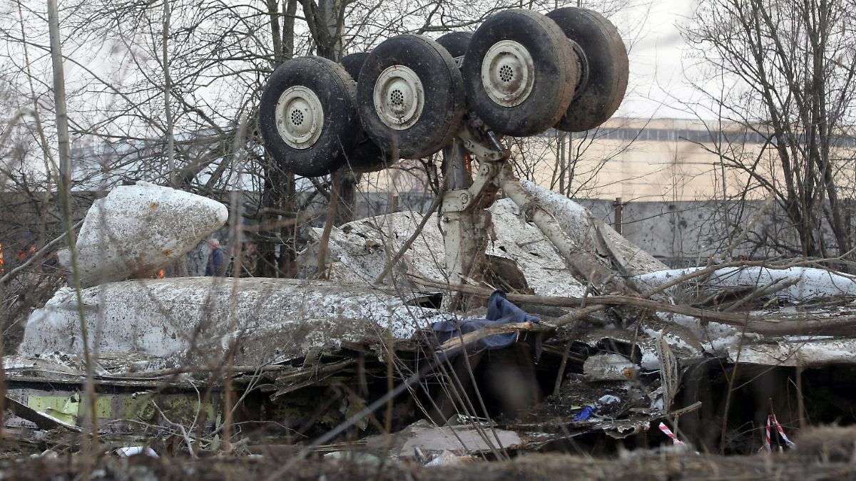"Tusk, du Mörder!": Smolensk darf kein Unfall sein - n-tv.de