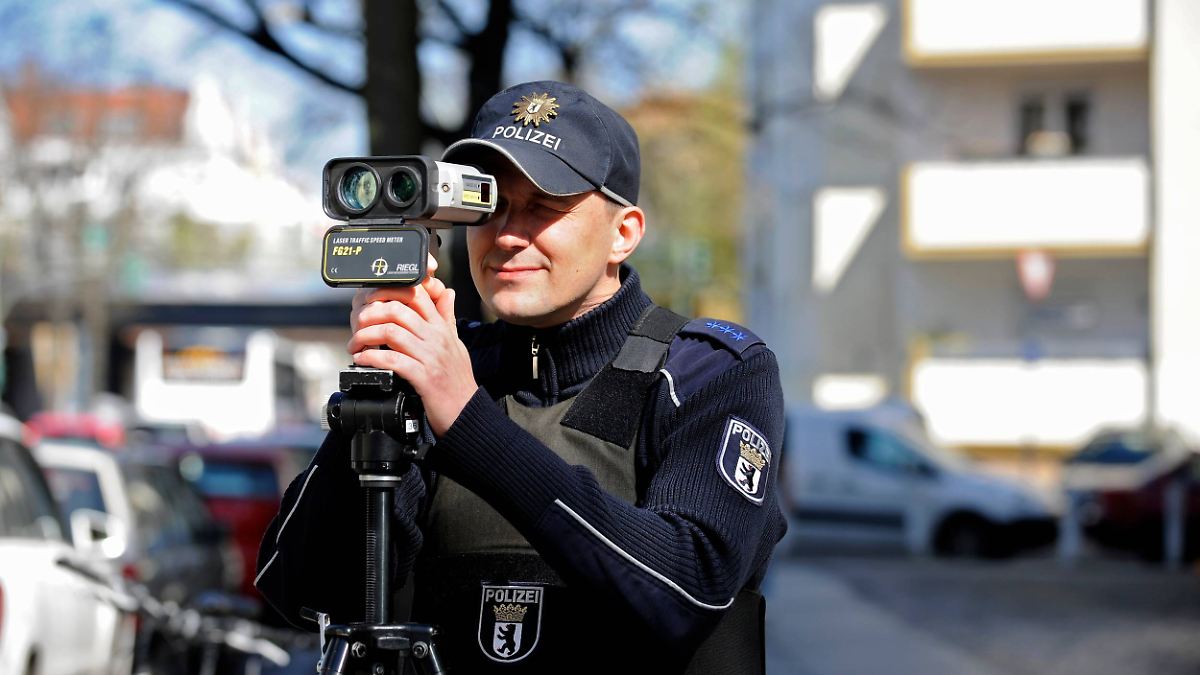 Kuriose Ausreden: Polizei erwischt nur wenige Raser beim Blitzmarathon ...