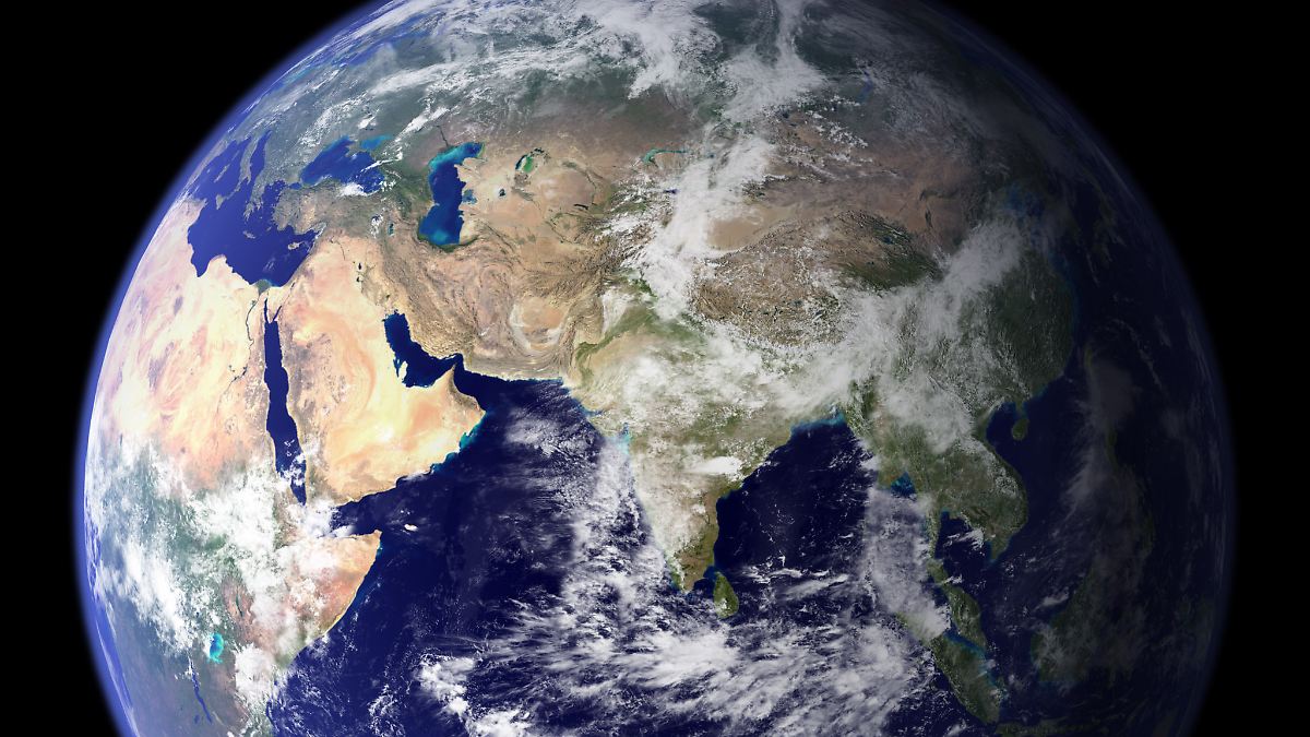 Mini-Asteroid begleitet die Erde: Astronomen entdecken "Tanzpartner ...