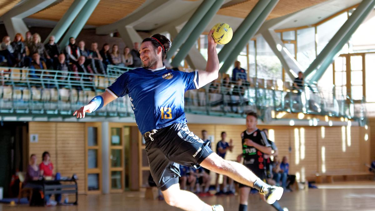 Ein Besuch an der Basis: Hart, härter, Handball-Oberliga - n-tv.de