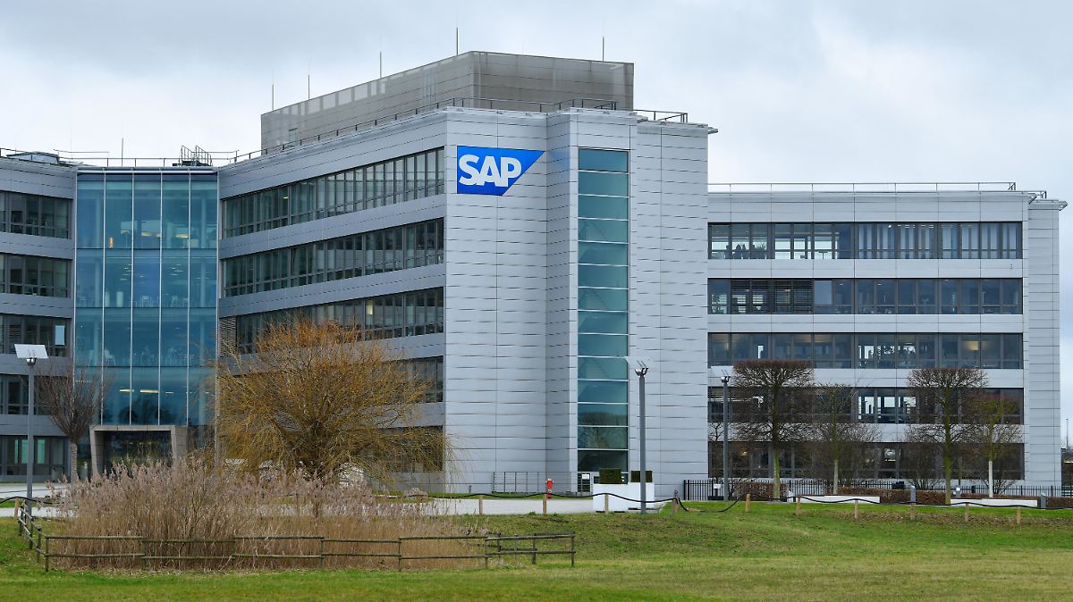 Langsameres Wachstum: Lizenzgeschäft macht SAP zu schaffen - n-tv.de