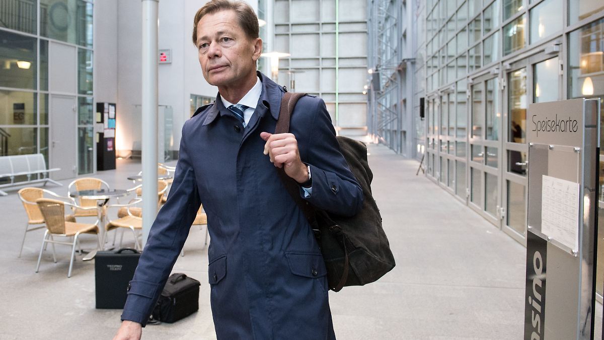 Interview mit Thomas Middelhoff: "Ich war immer auf der Flucht vor mir ...