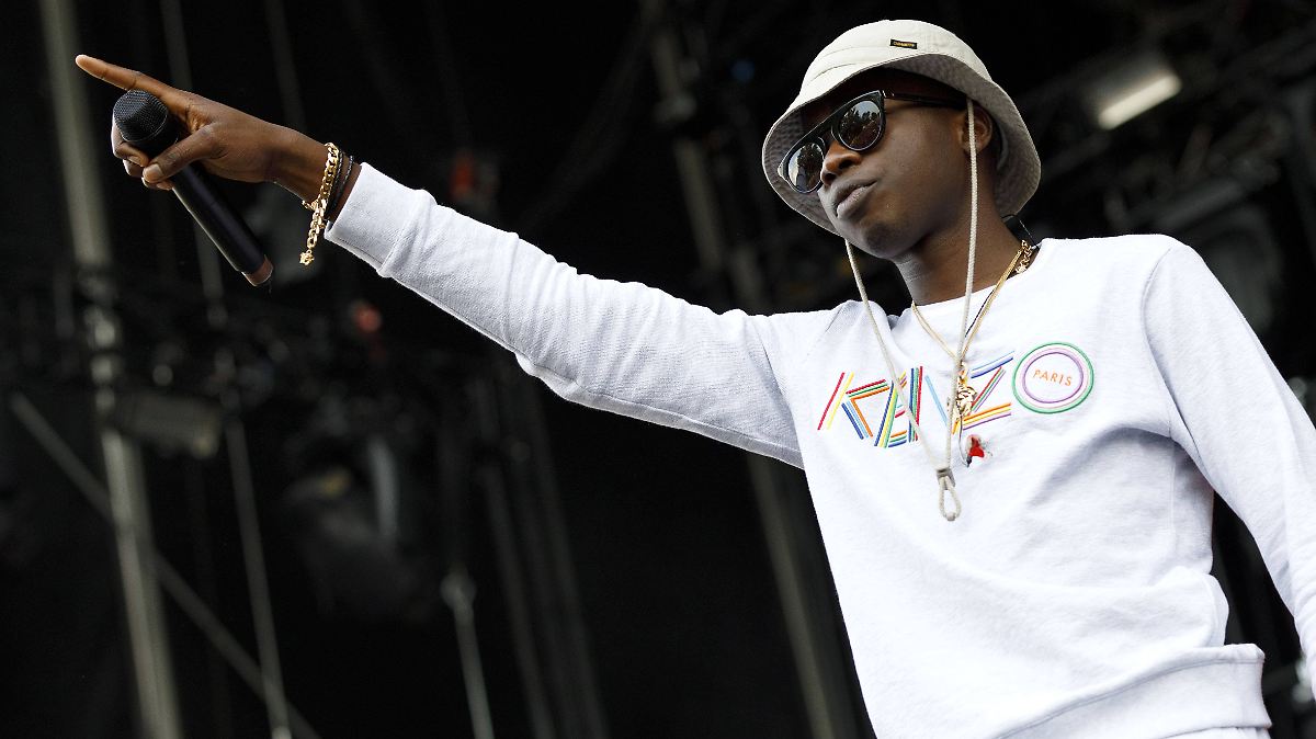 Vorwurf des Totschlags: Rapper MHD in U-Haft - n-tv.de