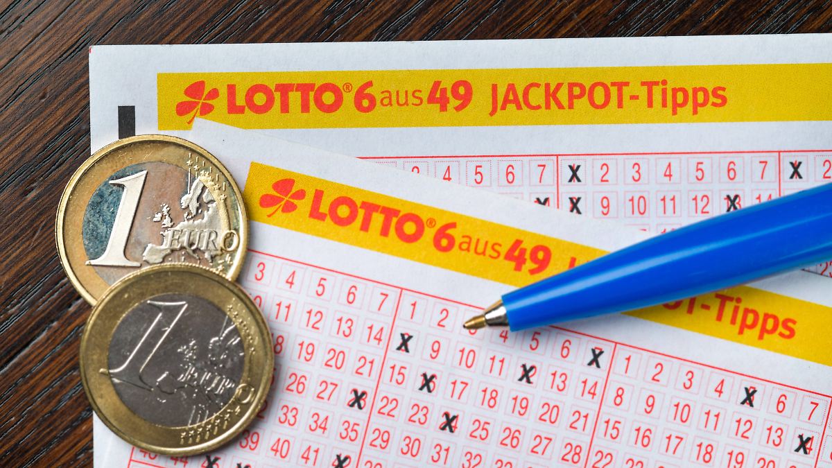 42,5 Millionen gehen ins Ländle: Tipperin streicht Rekord-Lottogewinn ...