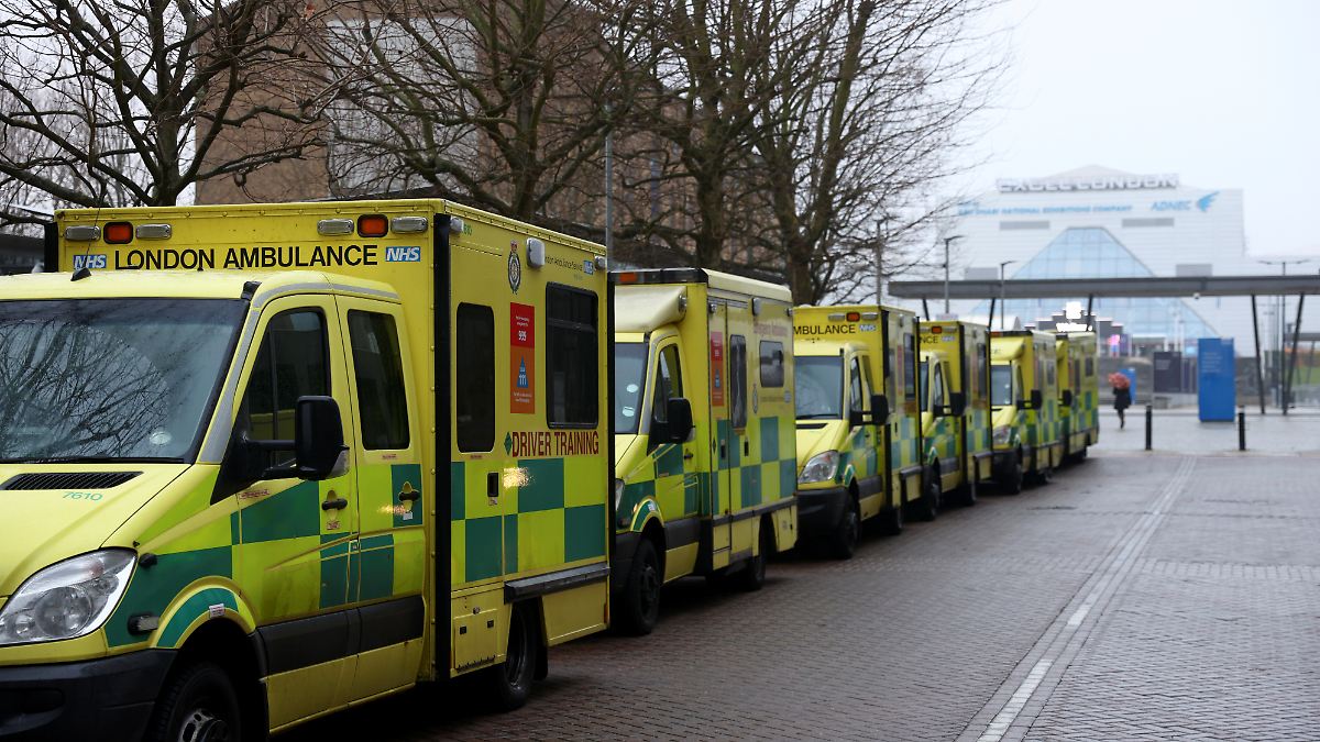 Britische Kliniken überfüllt: Mutation erhöht Ansteckungsrate "extrem ...