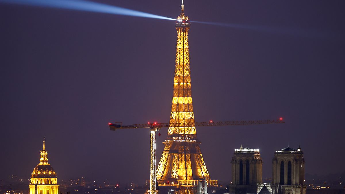 Kampf gegen Luftverschmutzung: Paris will Autoverkehr in Innenstadt ...