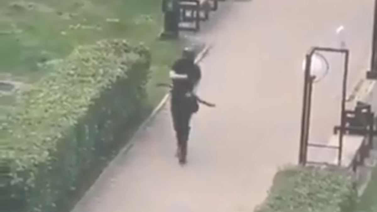 Amoklauf in der Stadt Perm: Schütze tötet sechs Menschen an russischer ...