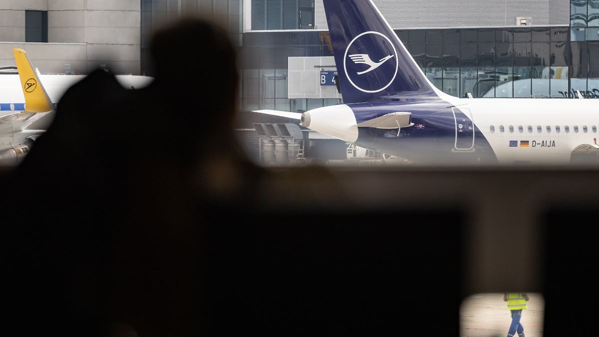 Zweitägiger Ausstand ab Mittwoch: Piloten der Lufthansa streiken schon wieder - n-tv.de