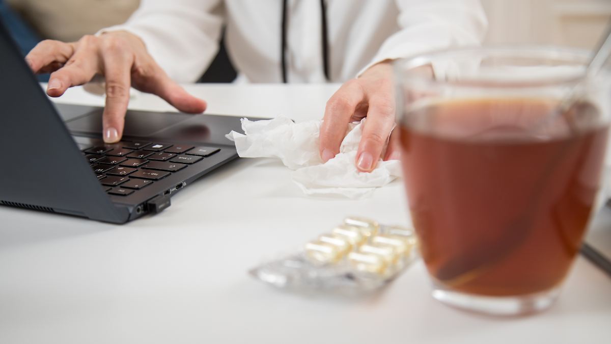 "Eine unzumutbare Gefahr": Jeder zehnte Corona-Kranke geht weiter zur ...