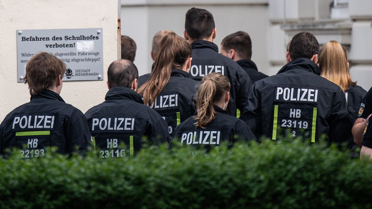 Angriff in Bremerhaven: Armbrustschütze wegen Mordversuchs angeklagt - n-tv.de