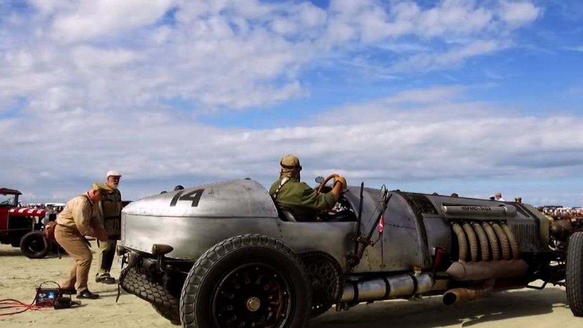 Rømø wird Oldtimer-Paradies: Historische Hot Rods bringen Dänemarks ...