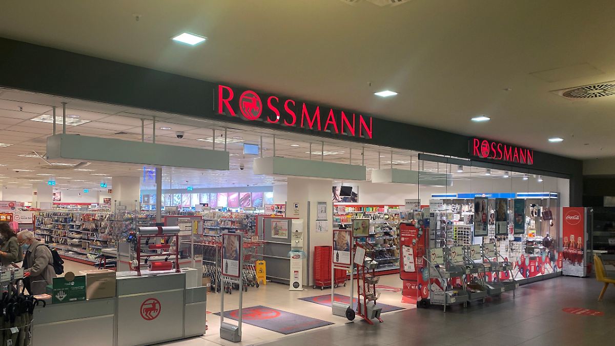 CO2-Zertifikate wertlos?: Rossmann stoppt seine "Klimaneutral"-Werbung ...