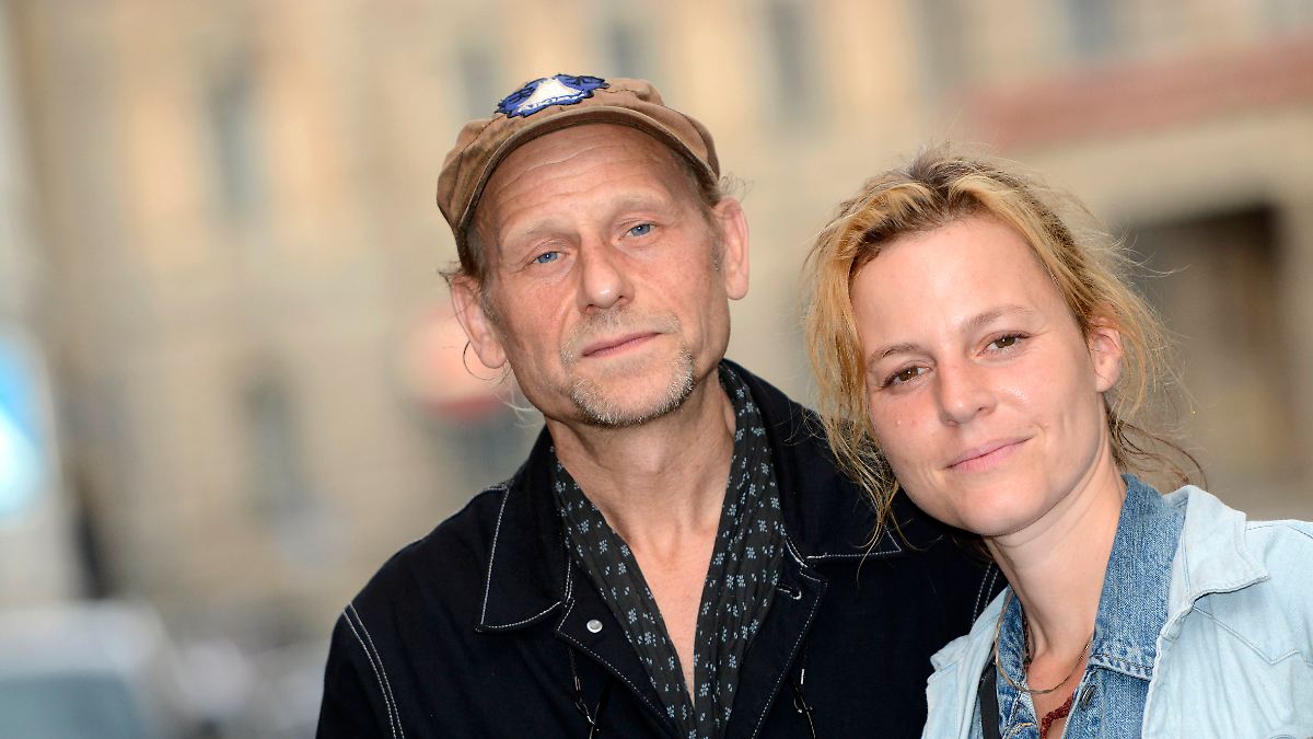 Scheidung, Trauer & Pleite: "Tatort"-Star Bernd Michael Lade über seine ...