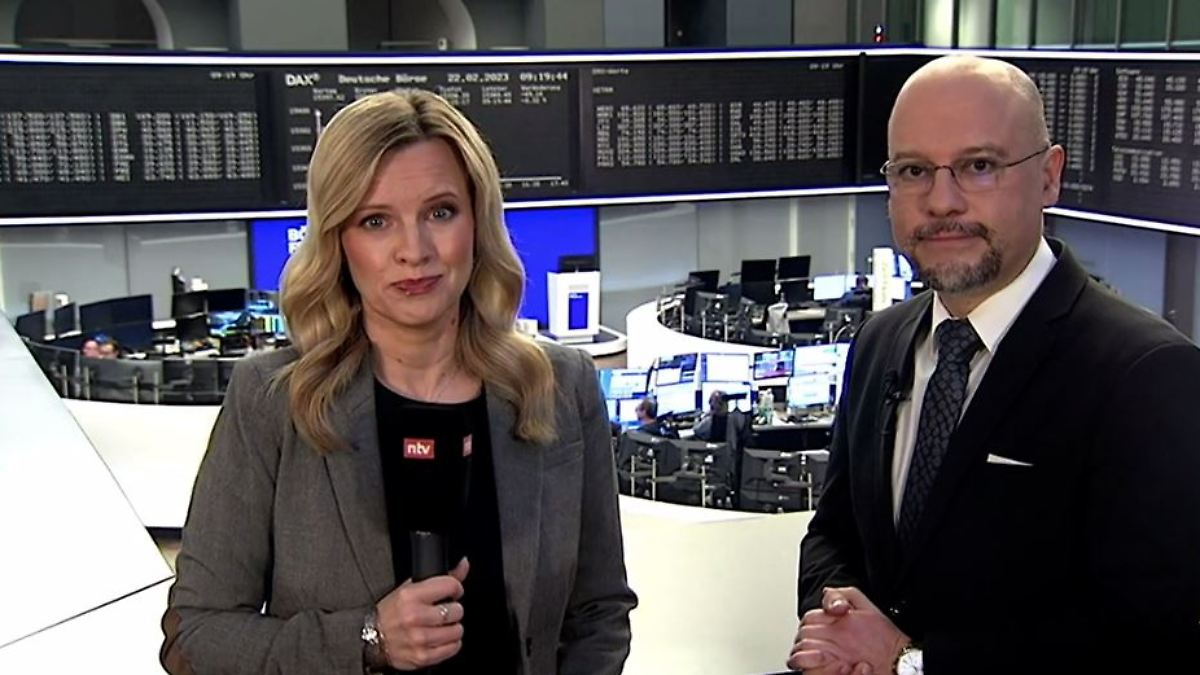 Experte zu Verbraucheraussichten: "Inflationsraten werden auf hohem Niveau bleiben" - n-tv.de