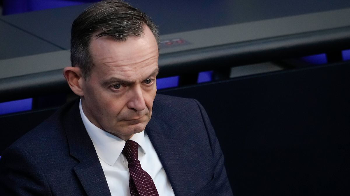 Nur mit Ausnahme für E-Fuels: Wissing will EU-Verbrenner-Aus blockieren ...