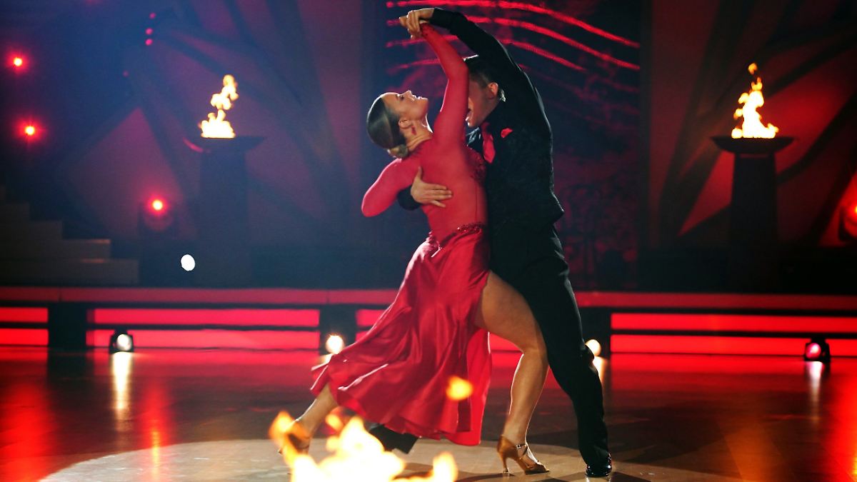 Let's Dance: Mit diesem Tango ertanzt sich Julia Beautx 27 Punkte - n-tv.de