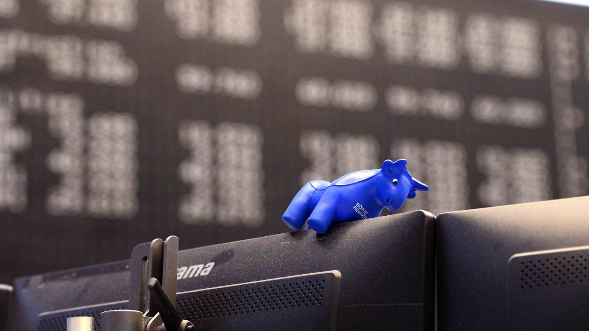 Der Börsen-Tag: DAX robbt sich wieder an die 16.000 heran - n-tv.de