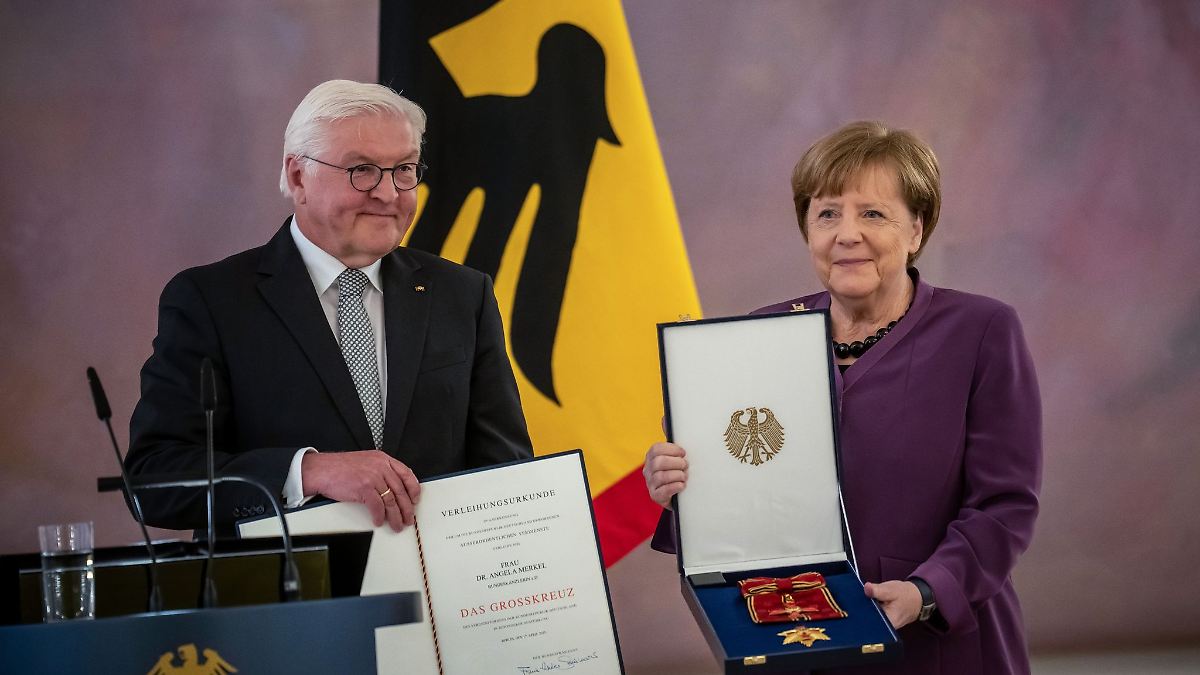 Der Tag: Mehr offizielle Ehrung für Merkel geht nicht - n-tv.de