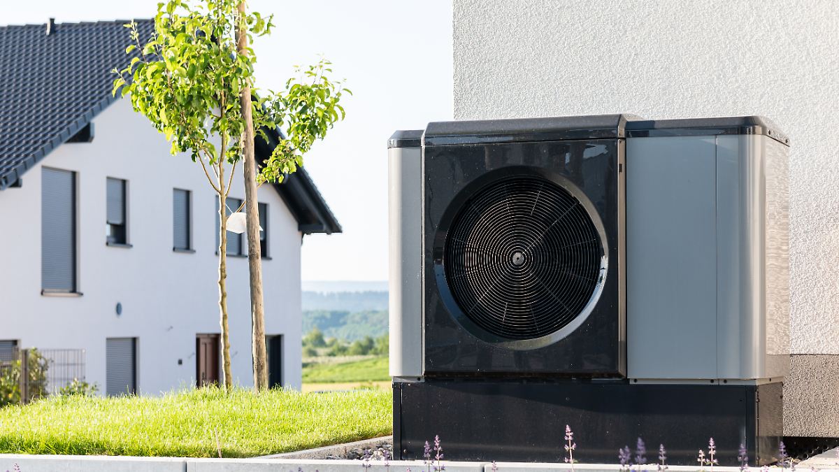 "Leitplanken" für den Bundestag: So krempelt die Ampel Habecks Heizungsgesetz um - n-tv.de