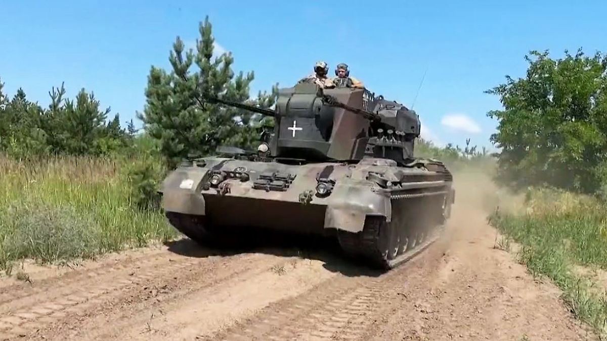 Ex-Barkeeper in deutschem Panzer: So schlägt sich der Gepard in der ...