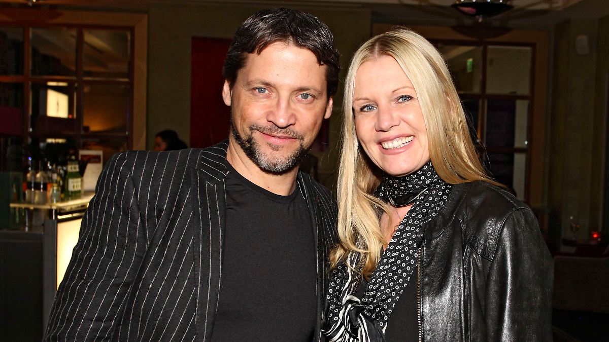 Ex-Kinderstar ist neu verliebt: Patrick Bach gibt Ehefrau den Laufpass - n-tv.de