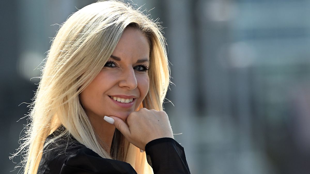 Der Tag: Was Ballermann-Stars hauptberuflich machen - n-tv.de