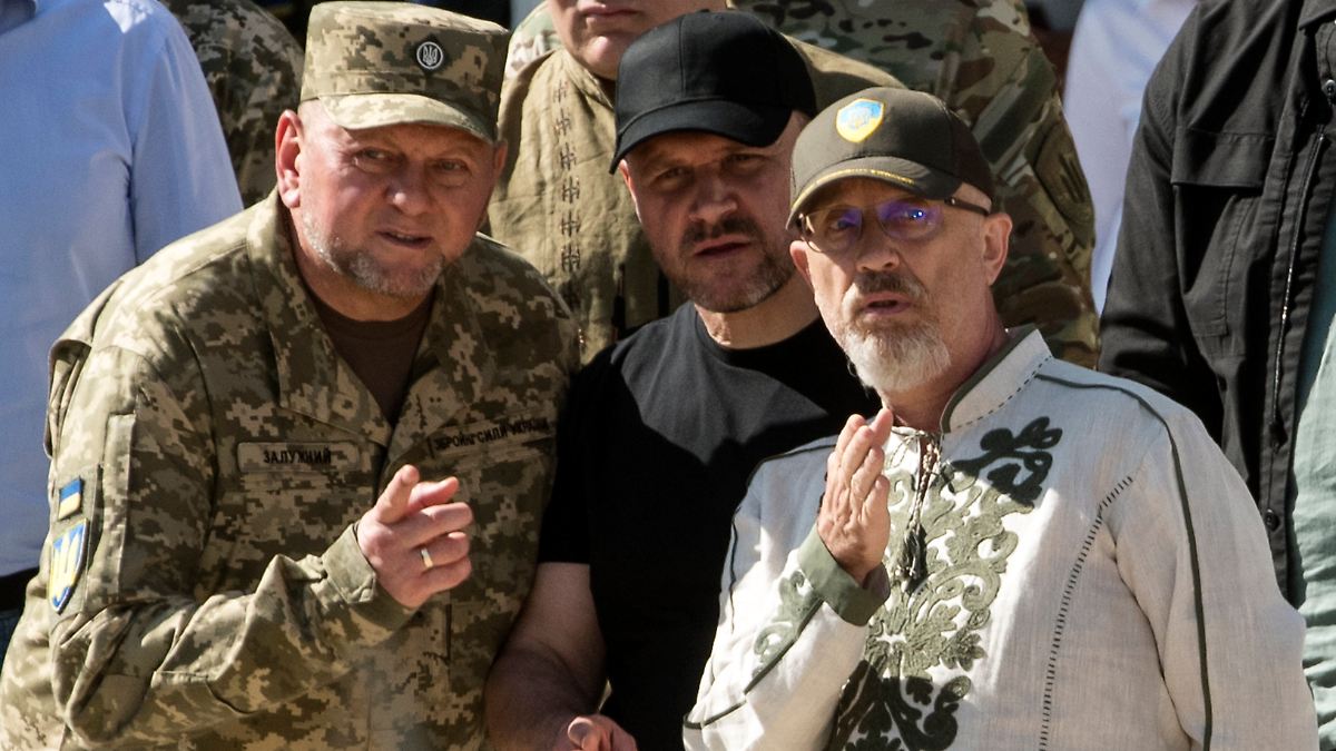 Ukraine meldet Erfolge im Süden: Kiew: Robotyne befreit, Werbowe vor ...