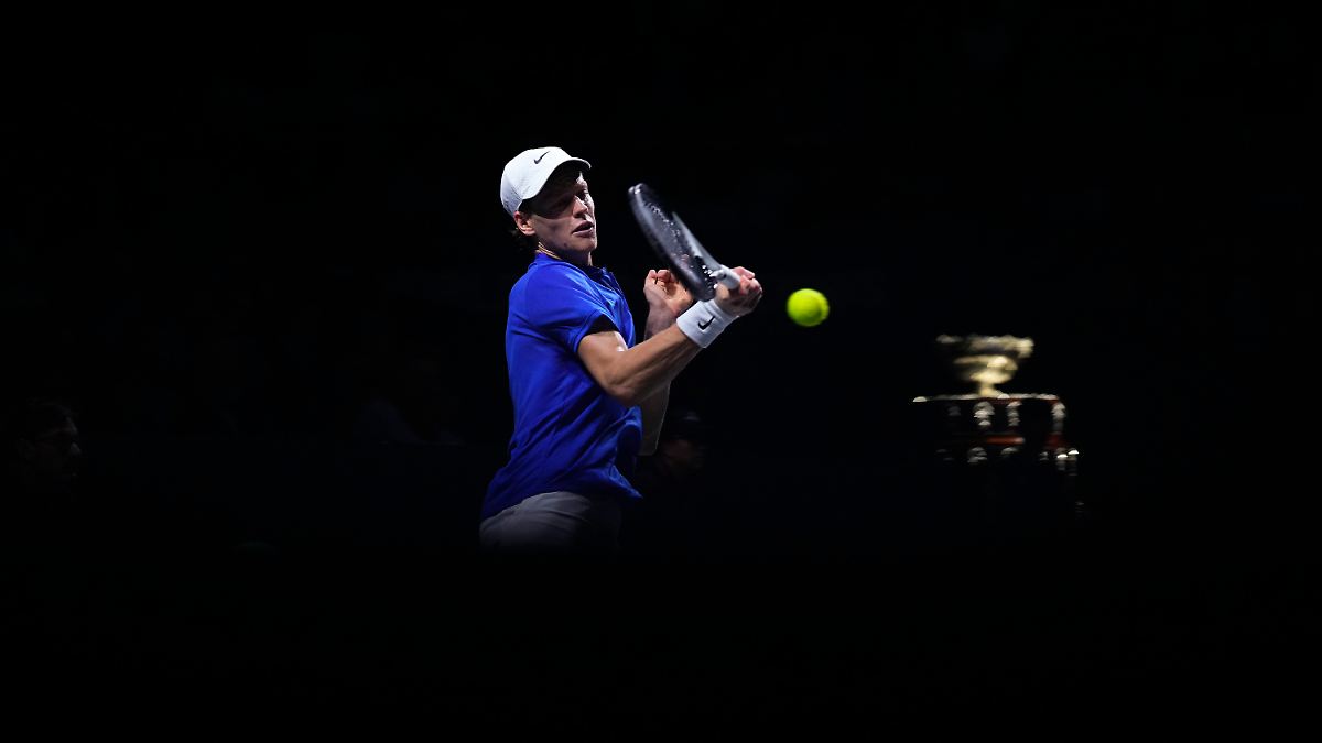 Tennis: Jannik Sinner führt Italien zum Davis-Cup-Triumph - Kurzer Prozess mit Australien - n-tv.de