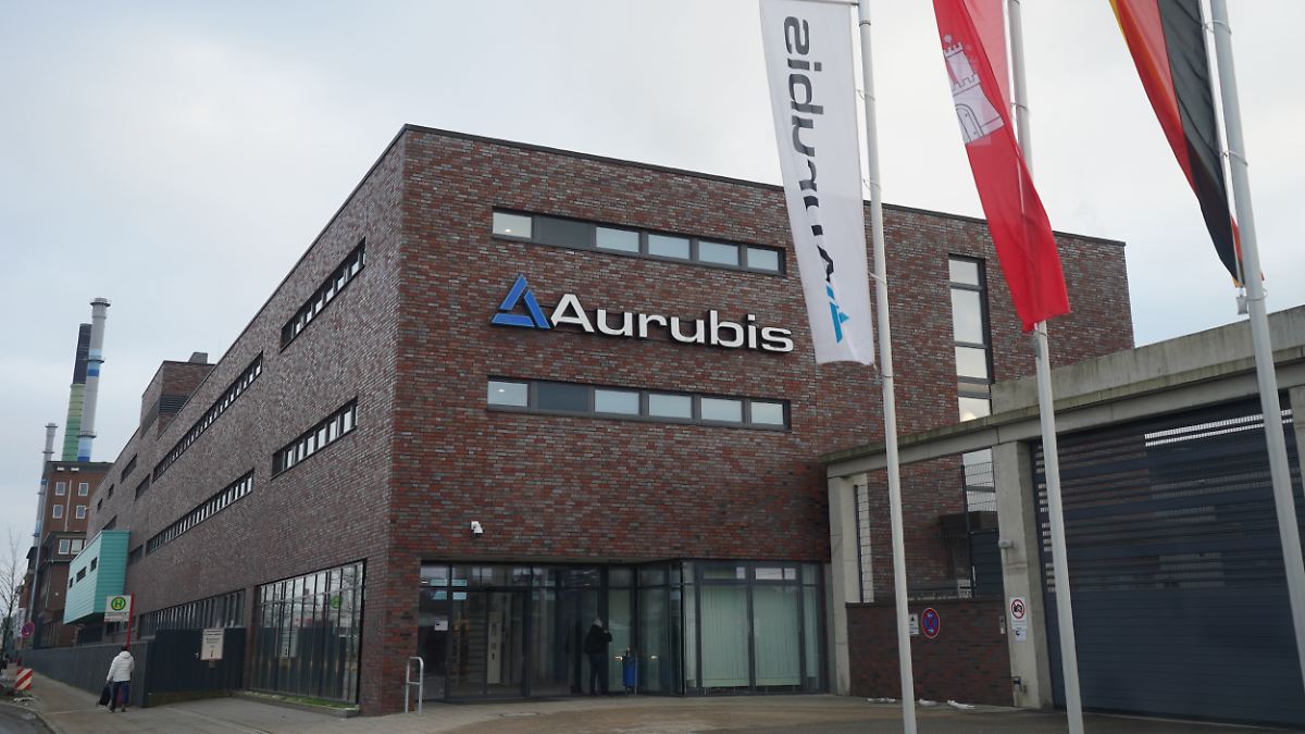 Dreistelliger Millionenschaden: Juristen ermitteln gegen Aurubis ...
