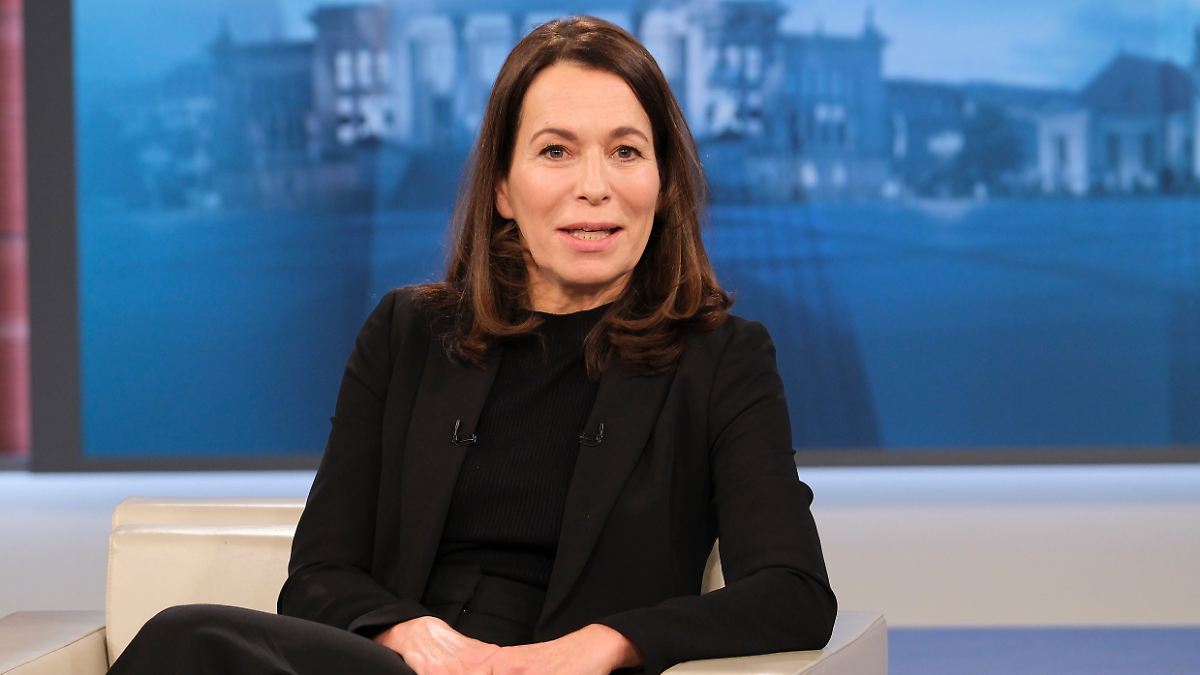 Traum in letzter Sendung erfüllt: Anne Will spricht über berufliche ...