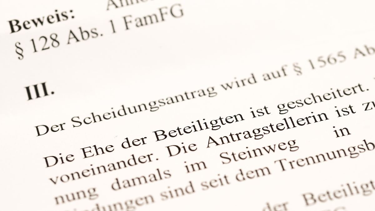 Jahrestag in Deutschland: Seit wann darf eine Ehe geschieden werden ...