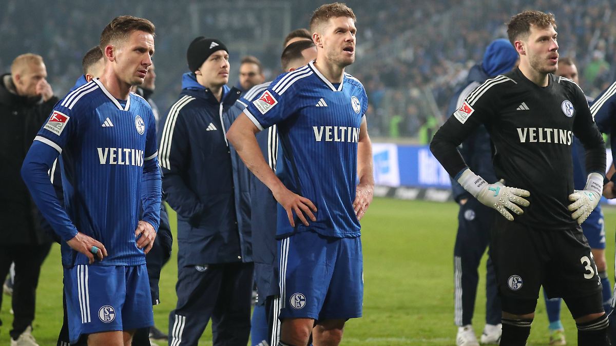 "Mir ist angst und bange": Die "Schnauze voll"-Schalker hoffen auf den ...