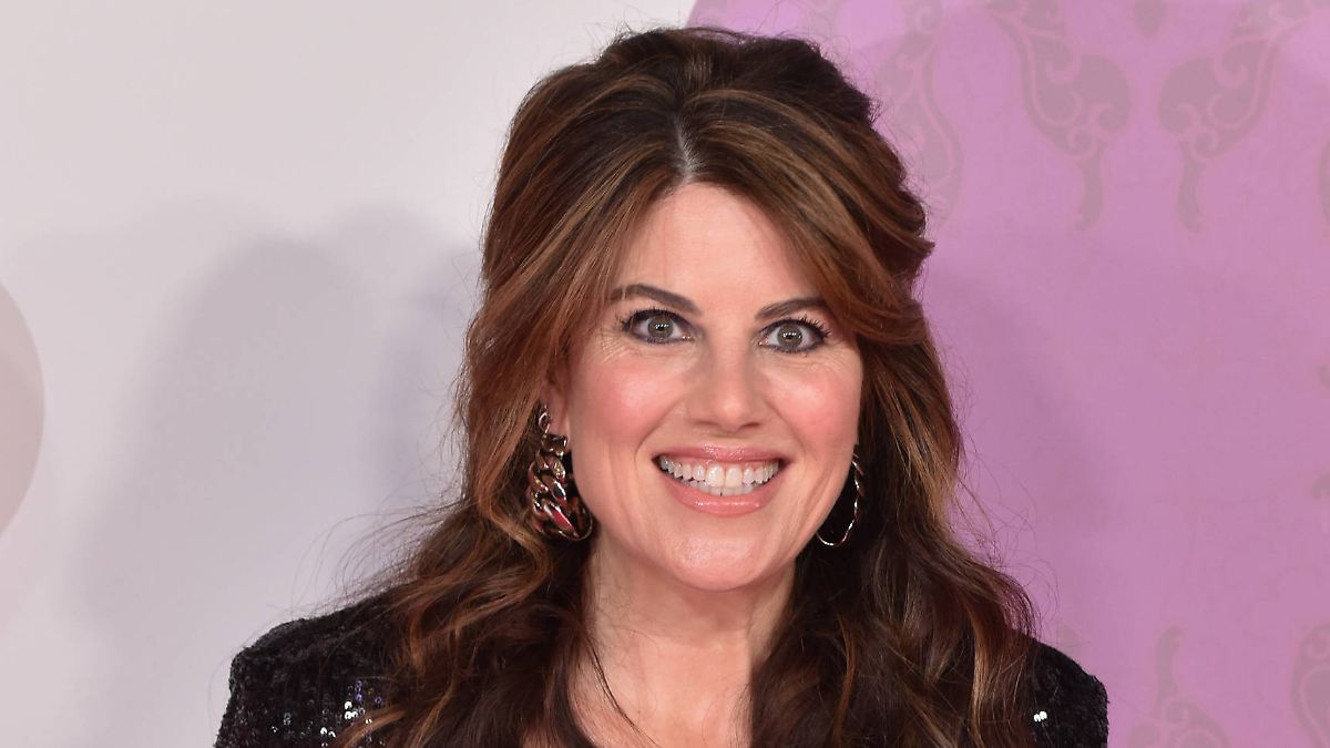 Clintons Praktikantin nun Model: Monica Lewinsky macht sich fürs Wählen ...