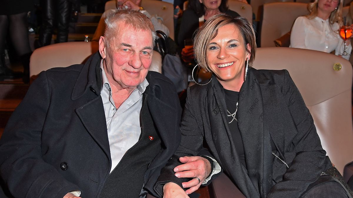 "Nur diese eine Chance": Heinz Hoenig entscheidet sich für Risiko-OP ...