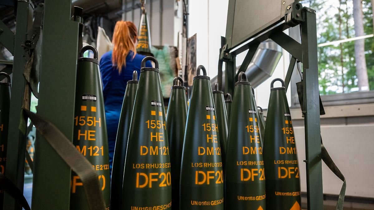 Rekord-Vertrag für Munition: Pistorius will für 15 Milliarden Euro Granaten kaufen - n-tv.de