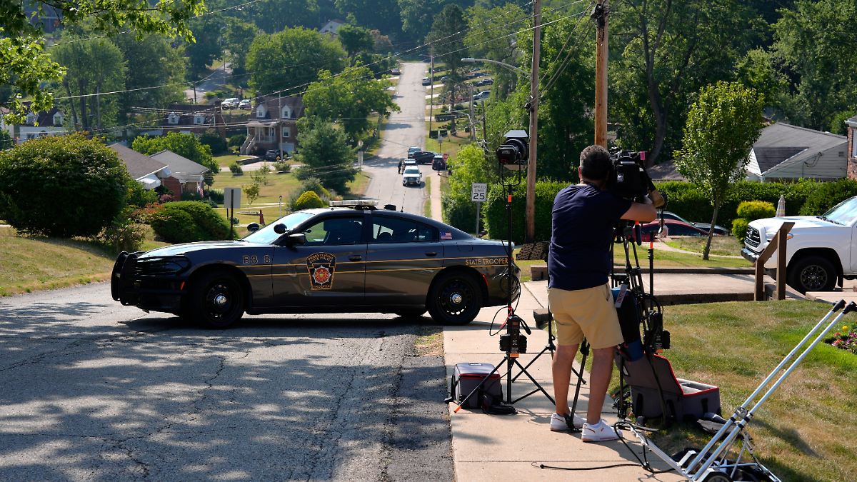 Thomas Matthew Crooks schoss auf Donald Trump mit einem AR-15, das sein ...