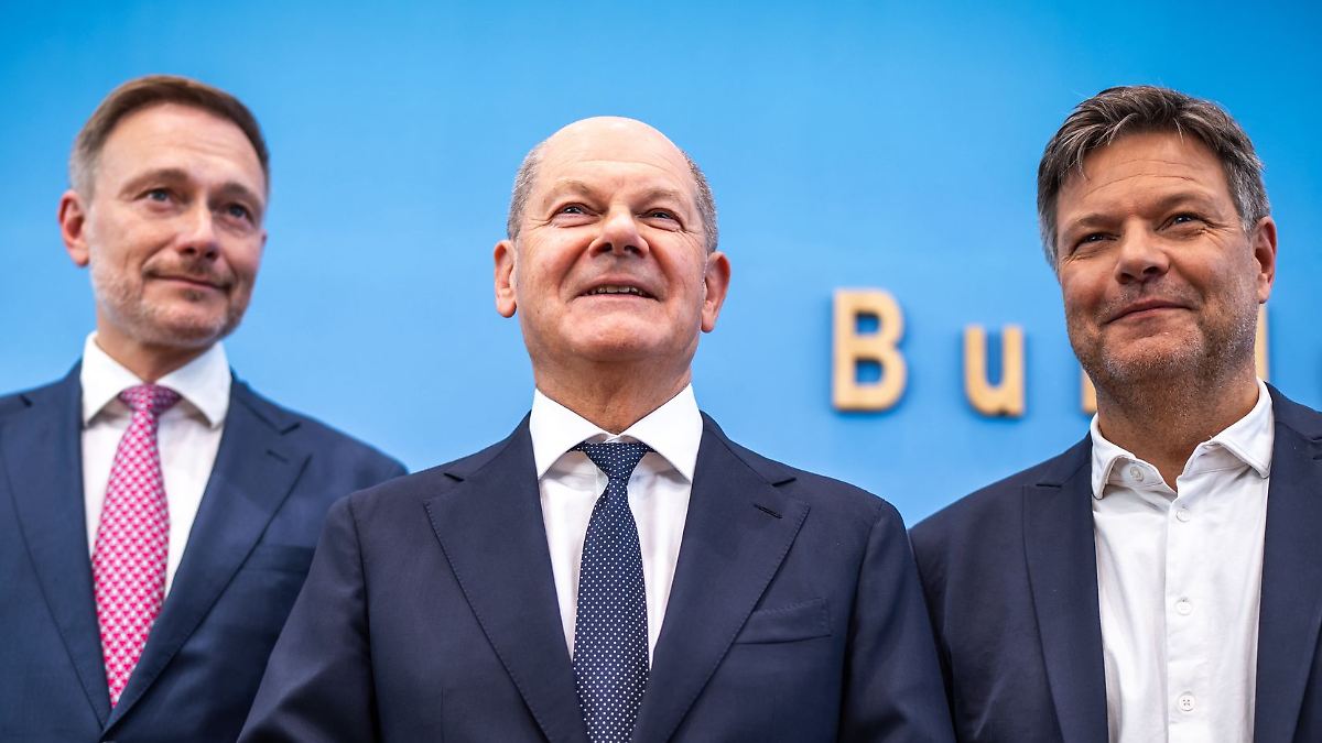 "Hört auf oder besinnt euch!": Ex-SPD-Chef Gabriel bringt Ende der ...